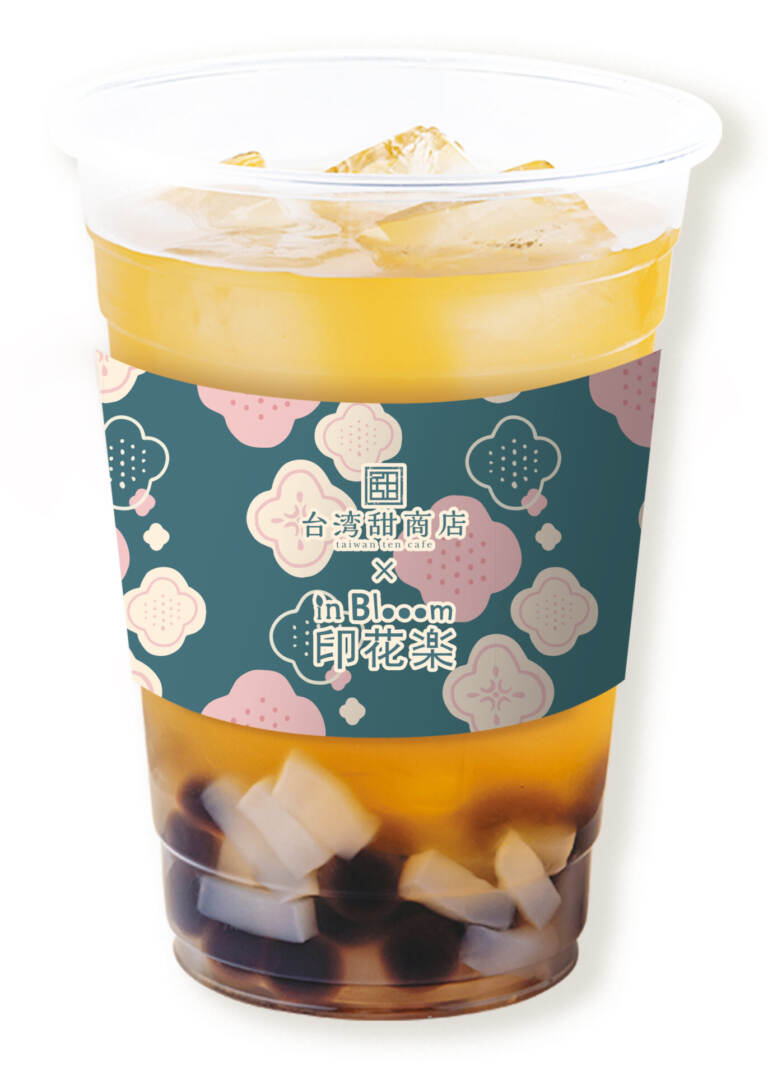 台湾カフェの『台湾甜商店』が、 台湾の人気デザインブランド 『印花楽（in Blooom）』とデザインコラボした、春限定のフルーツミルクティーを発売―。 | Foooood