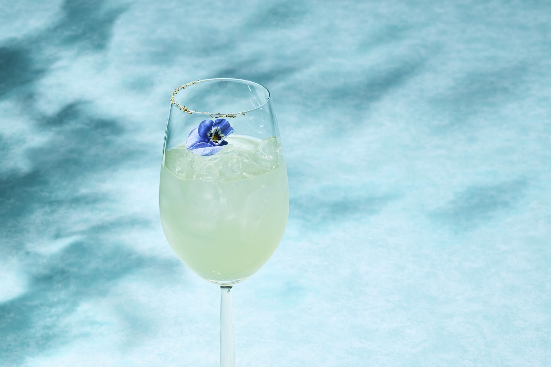 アートと料理のコラボレーション！展示中のアート作品をイメージしたアフタヌーンティーを販売【パークホテル東京】 | Foooood