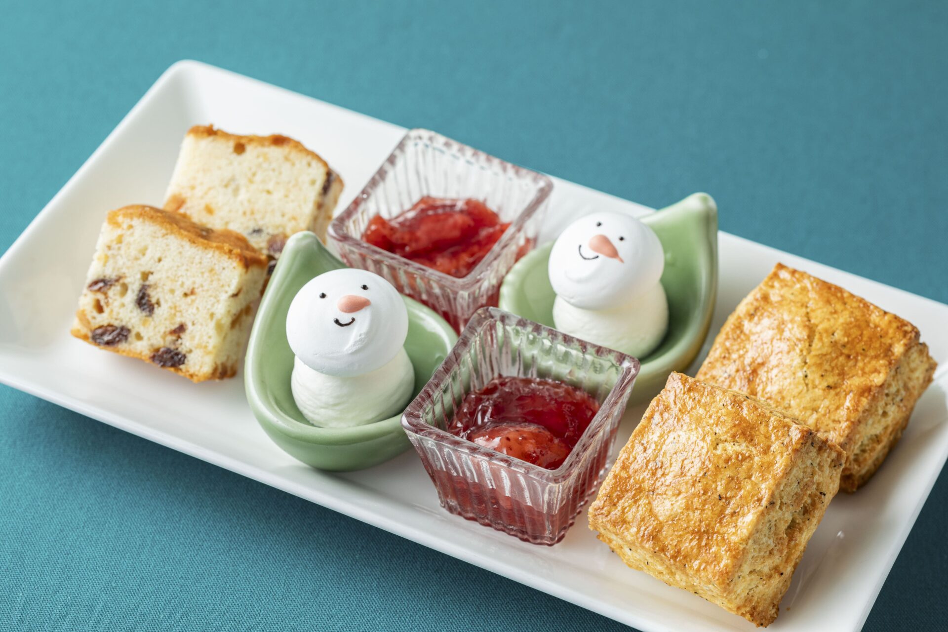 小田急ホテルセンチュリーサザンタワー 「クリスマスアフタヌーンティー」 2023年11月1日（水）から12月25日（月）まで | Foooood