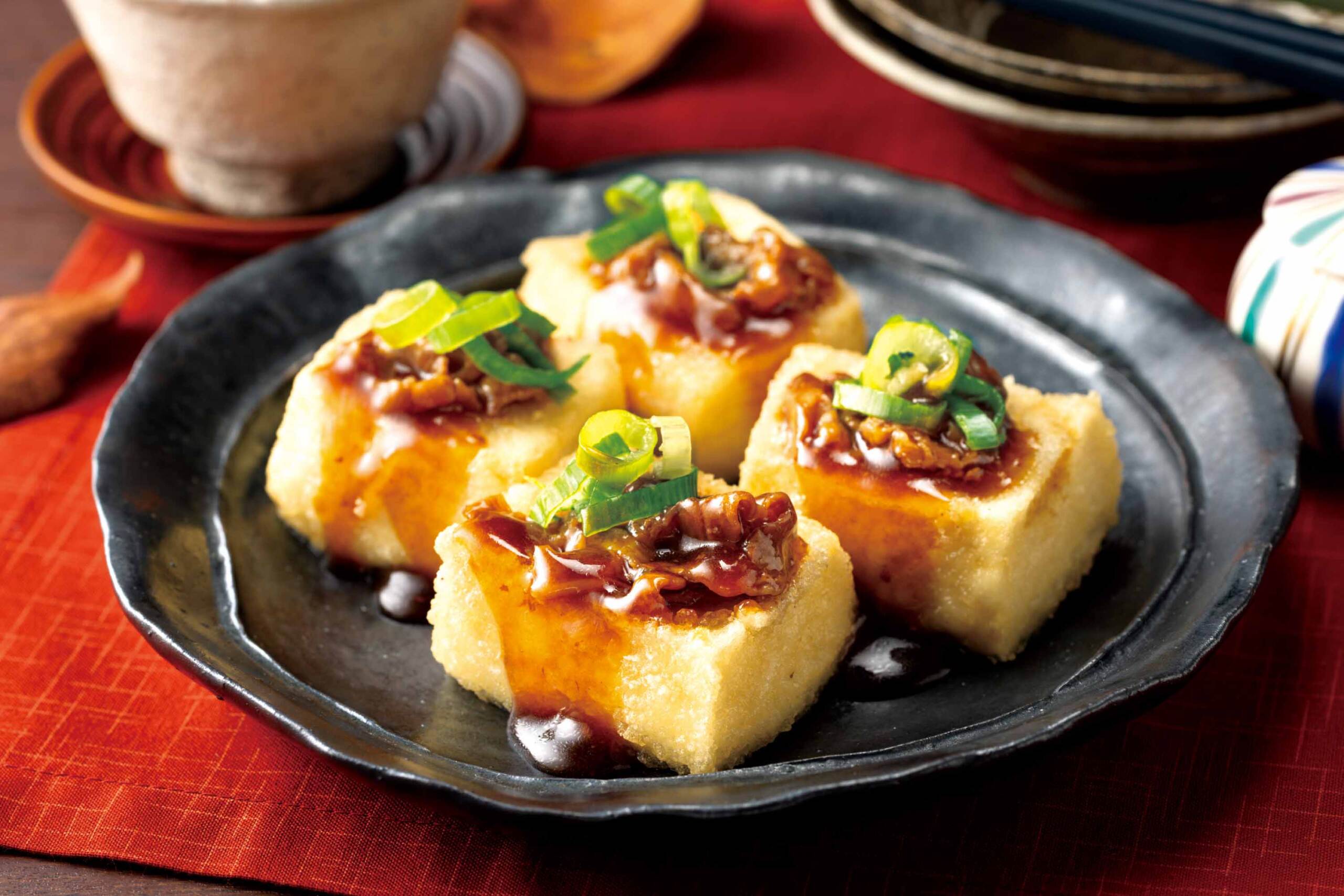 【揚げ出し豆腐なのに『すき焼き』感がすごい！】「すき焼き豆腐」が期間限定で登場！ | Foooood