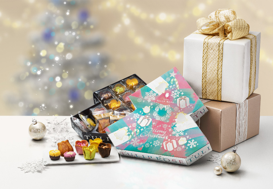お花スイーツがあふれるクリスマスツリーに、きらめくイルミネーション缶！『TOKYOチューリップローズ』のクリスマスギフトが登場 | Foooood
