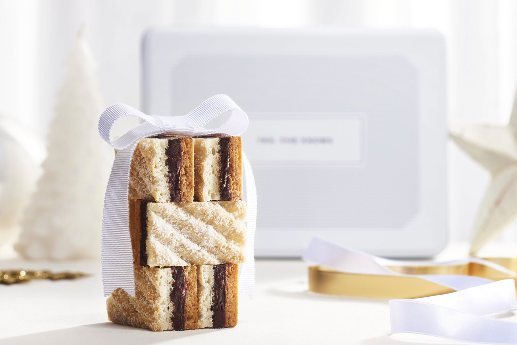 【新作】ホリデーコレクション【YES.SHE KNOWS】初のプティガトー「Succès(シュクセ)」と全国最高賞受賞*のそのぎ茶を使用したボンボンショコラなど新作2種を12月15日(金)より ...